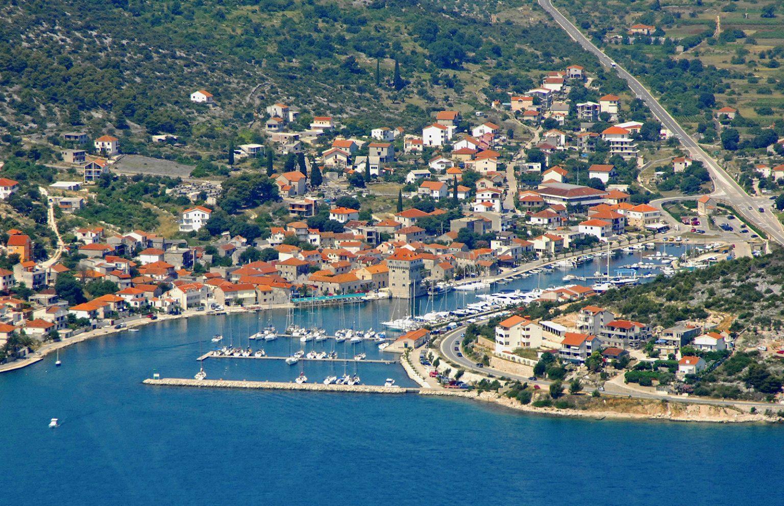 Agana Marina, Croatia - location, yacht rentals, nearest airport ...