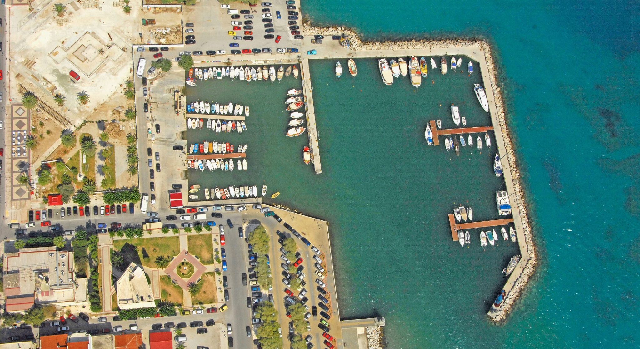 Corinth Marina, Greece - location, yacht rentals, nearest airport ...