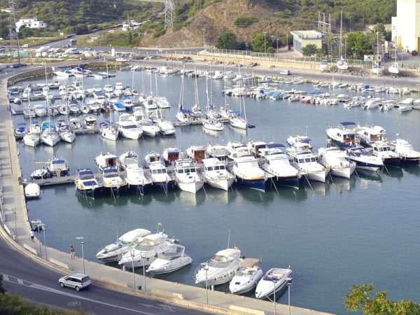 MARINA MENORCA, Spain - location, yacht rentals, nearest airport ...