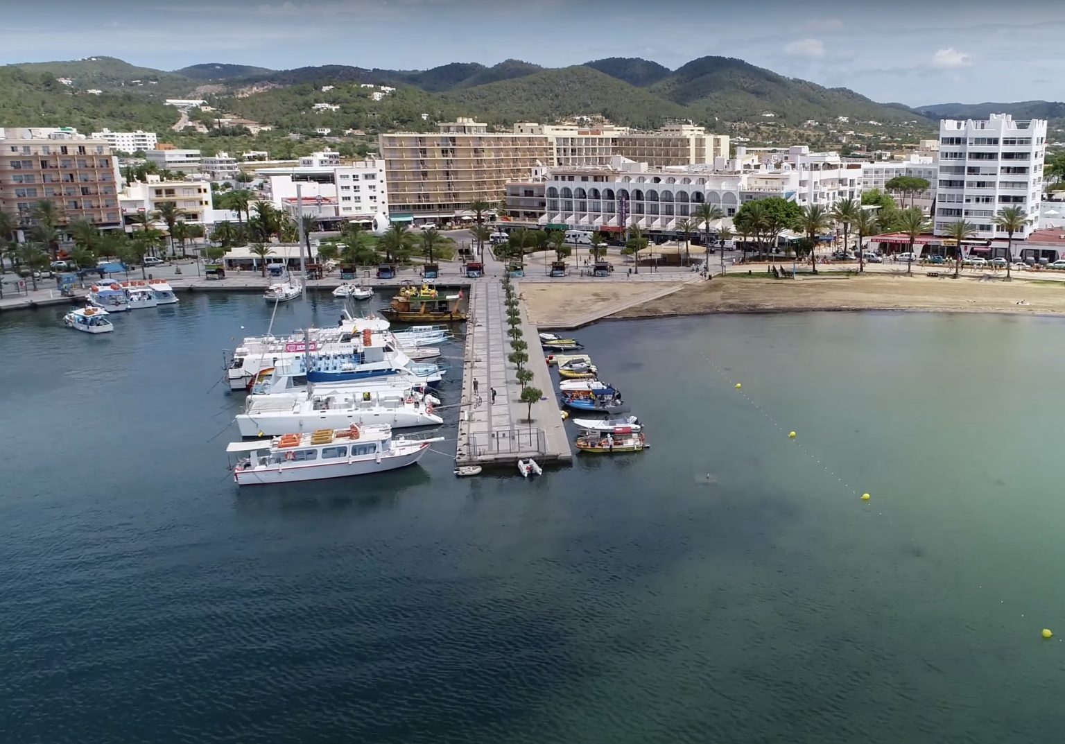 Port de Sant Antoni de Portmany, Spain - location, yacht rentals ...