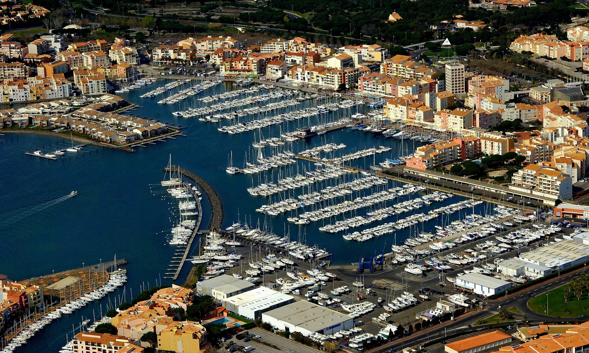 Marina Cap d'Agde (Port du Cap d'Agde), France - location, yacht ...