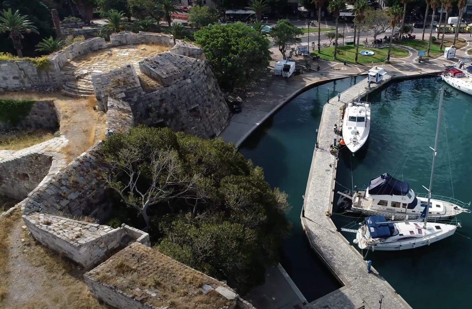 Mandraki Port Kos, Greece - location, yacht rentals, nearest airport ...