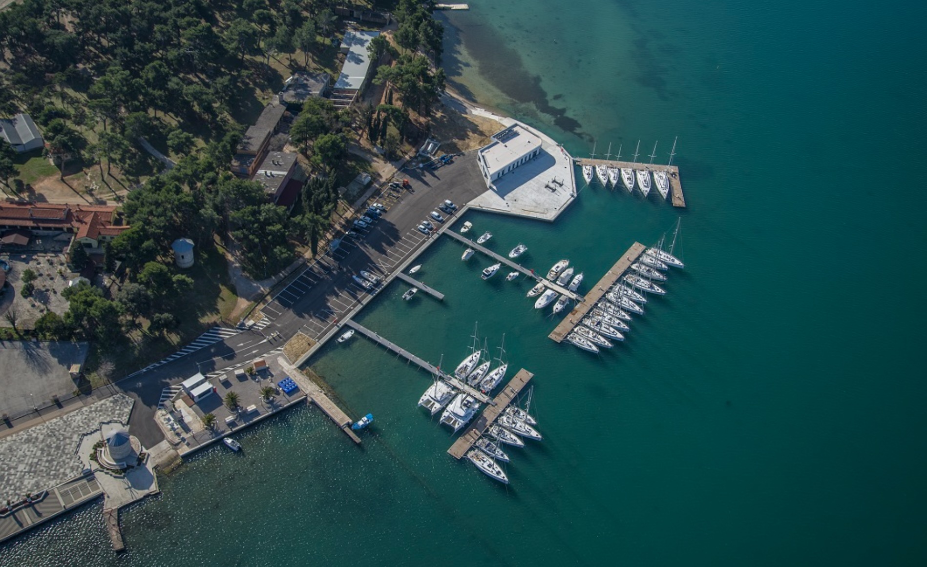 Medulin Marina, Croatia - location, yacht rentals, nearest airport ...