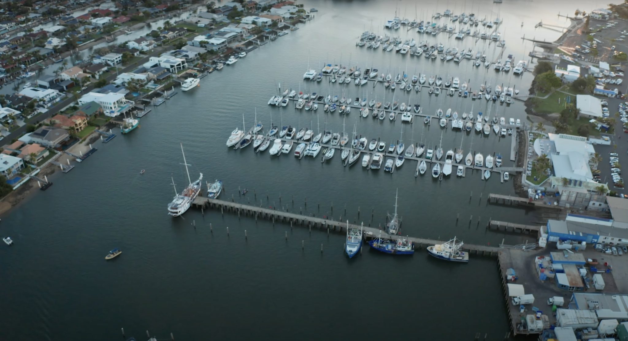 Mooloolaba Marina, Australia - location, yacht rentals, nearest airport ...