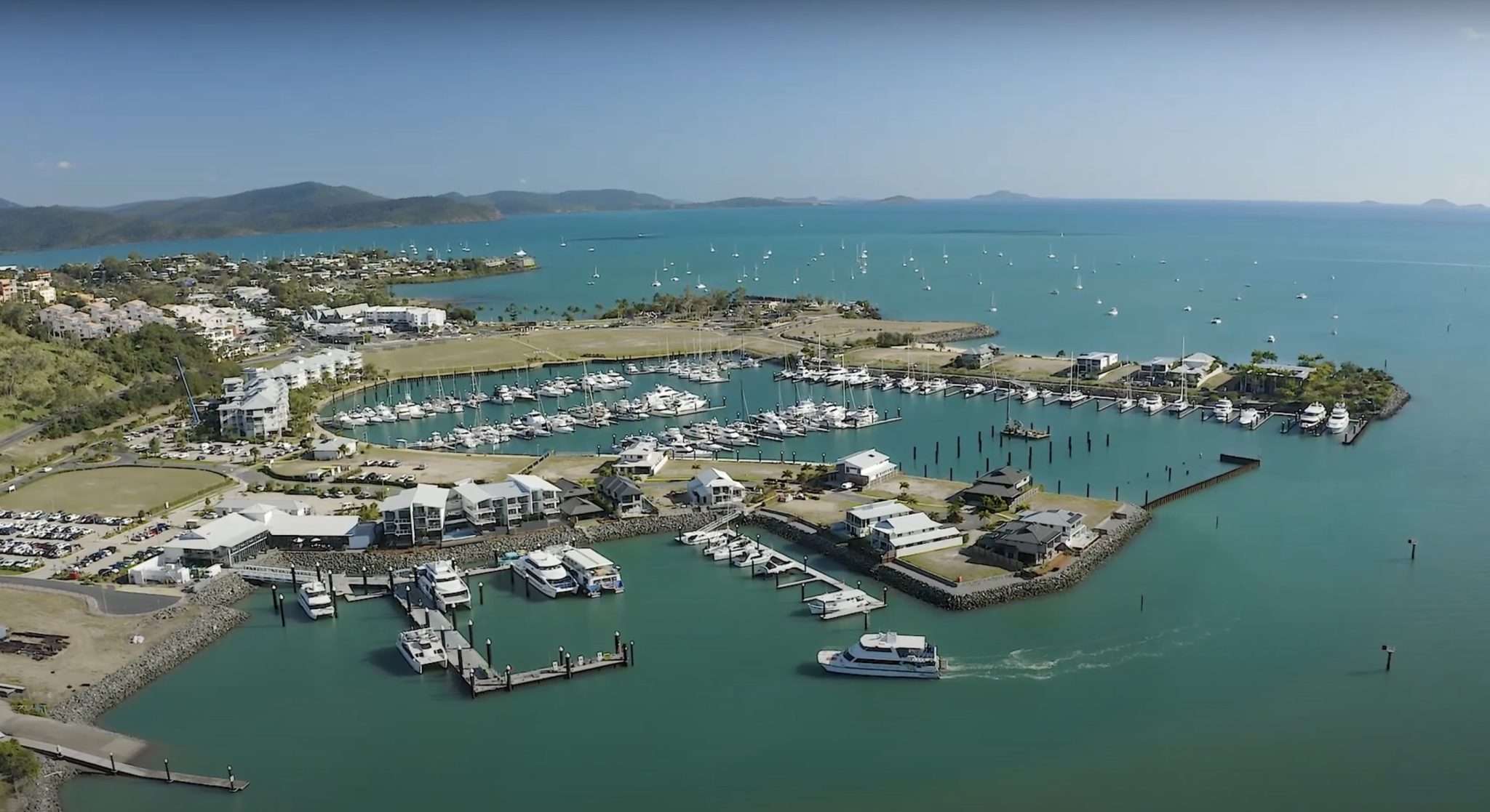 Port of Airlie Marina, Australia - location, yacht rentals, nearest ...