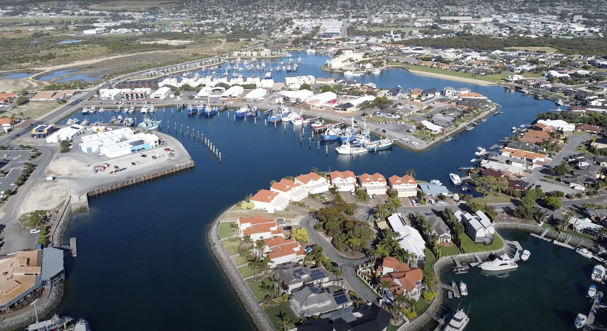 Port Lincoln Marina, Australia - location, yacht rentals, nearest ...