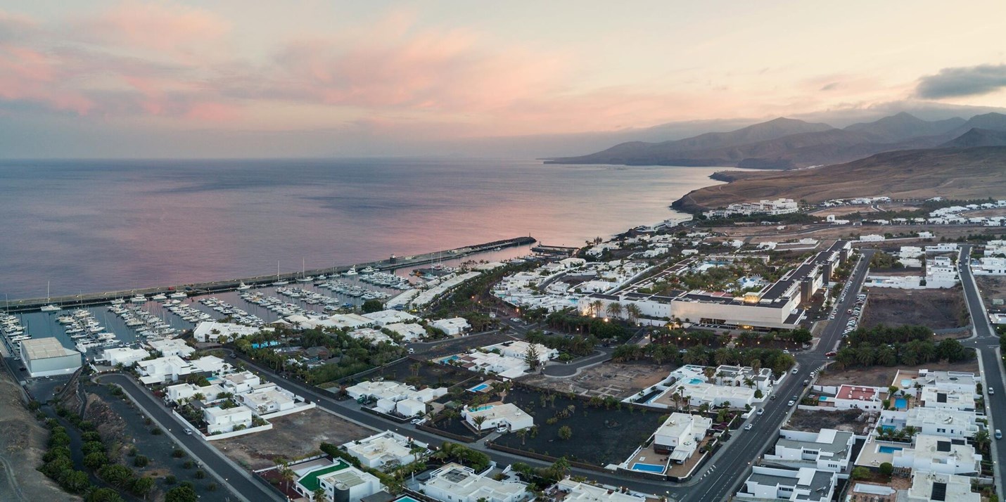 Puerto Calero Marina, Spain - location, yacht rentals, nearest airport ...