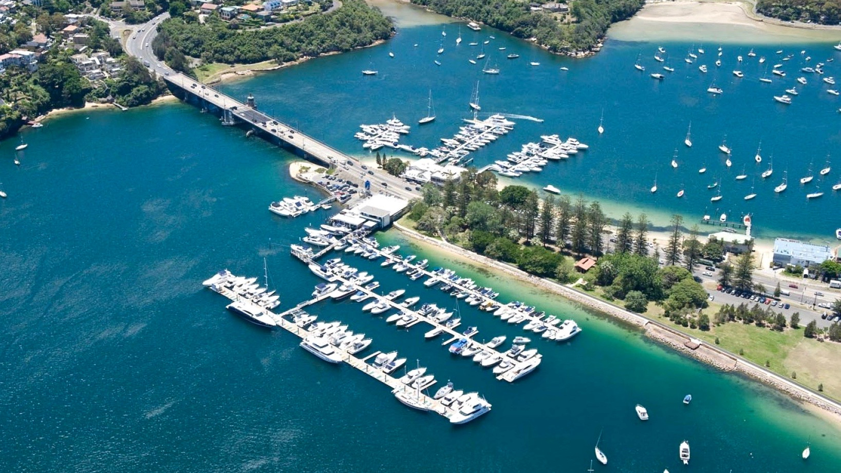 The Spit Marina d'Albora, Australia - location, yacht rentals, nearest ...